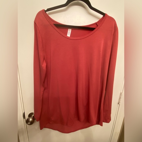 LuLaRoe | Tops | Xl Lularoe Lynnae | Poshmark